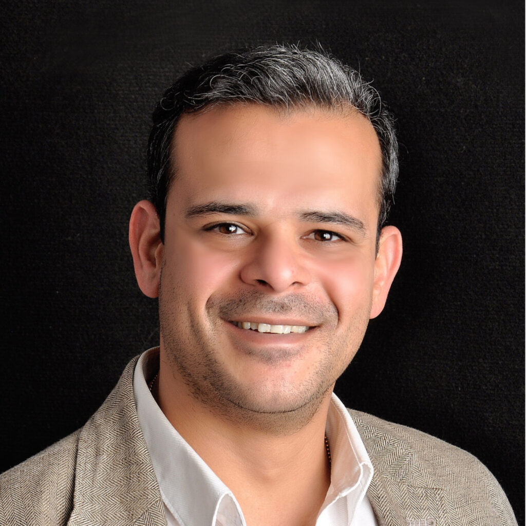 Digital treatment planning of Implant-Restorative Cases - LYRA ETK